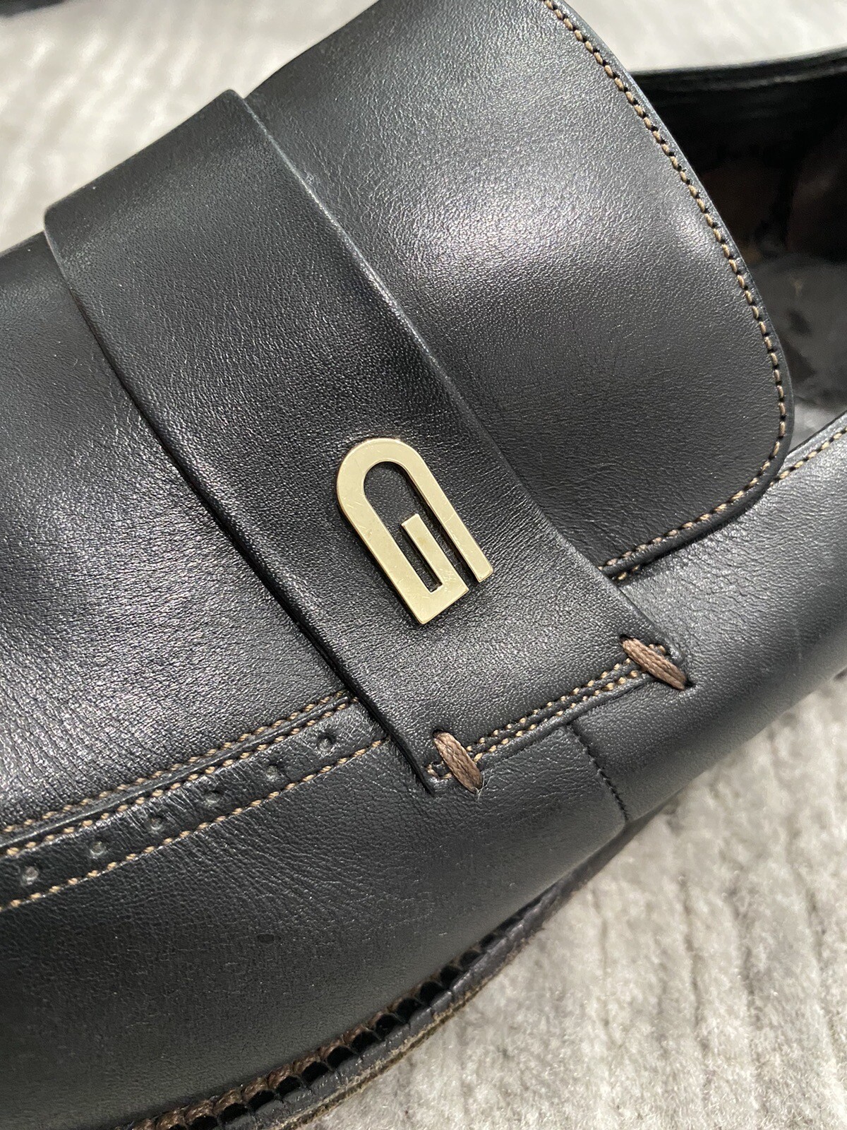 GUCCI men’s G Gold Logo black leather Loafers shoes 1… - Gem