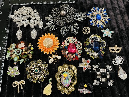 Lot of 20 Flowers Themed Brooches Vintage to Fashion Assorted Metal Materials | eBay