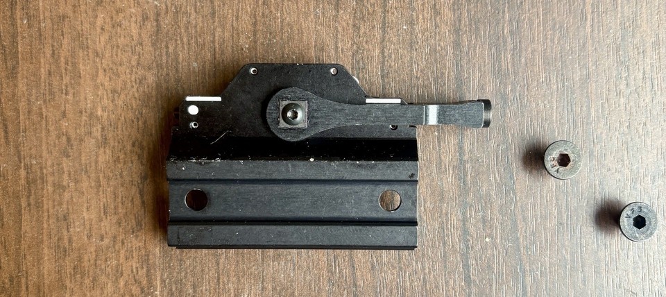 Surefire M93 Swing Lever WeaponLight Rail Mount | eBay