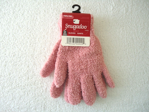 " NWT " Womens Snugadoo One Size Pink Soft Gloves " Great Gift Item ...