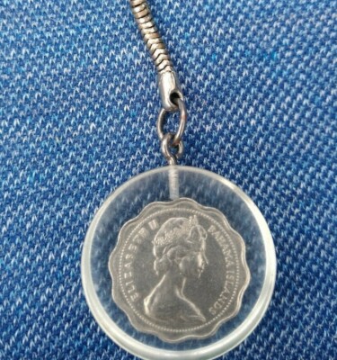 Freeport Bahamas Queen of England coin TWO Key Chain or Necklace ...