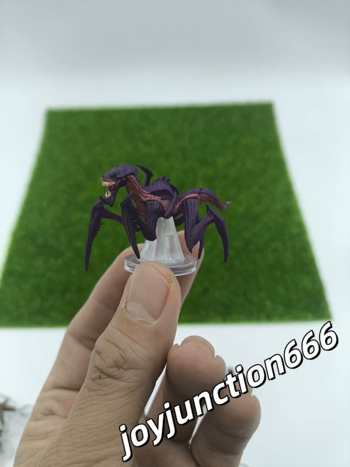 Wizards Dungeons & Dragons D&D Miniatures Adult Kruthik Number 34/43 ...