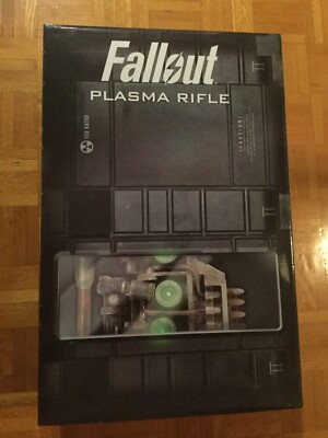 Fallout: 1:1 Plasma Rifle Gun Toy Replica Chronicle Collectibles ...