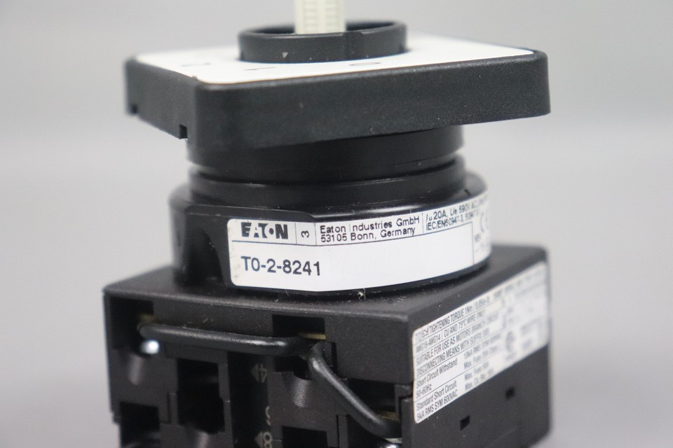 Eaton T0-2-8241/E Step Switch With Zero Position 050716 50/60Hz 20A ...