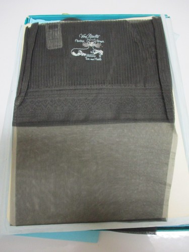 1 PR VINTAGE VAN RAALTE RHT FLAT KNIT SHEER NYLON STOCKINGS SIZE 9 MED ...