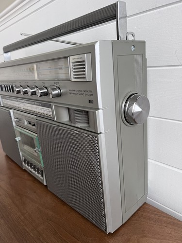 Realistic Scr-8 14-778 Am/Fm Cassette Boombox | eBay