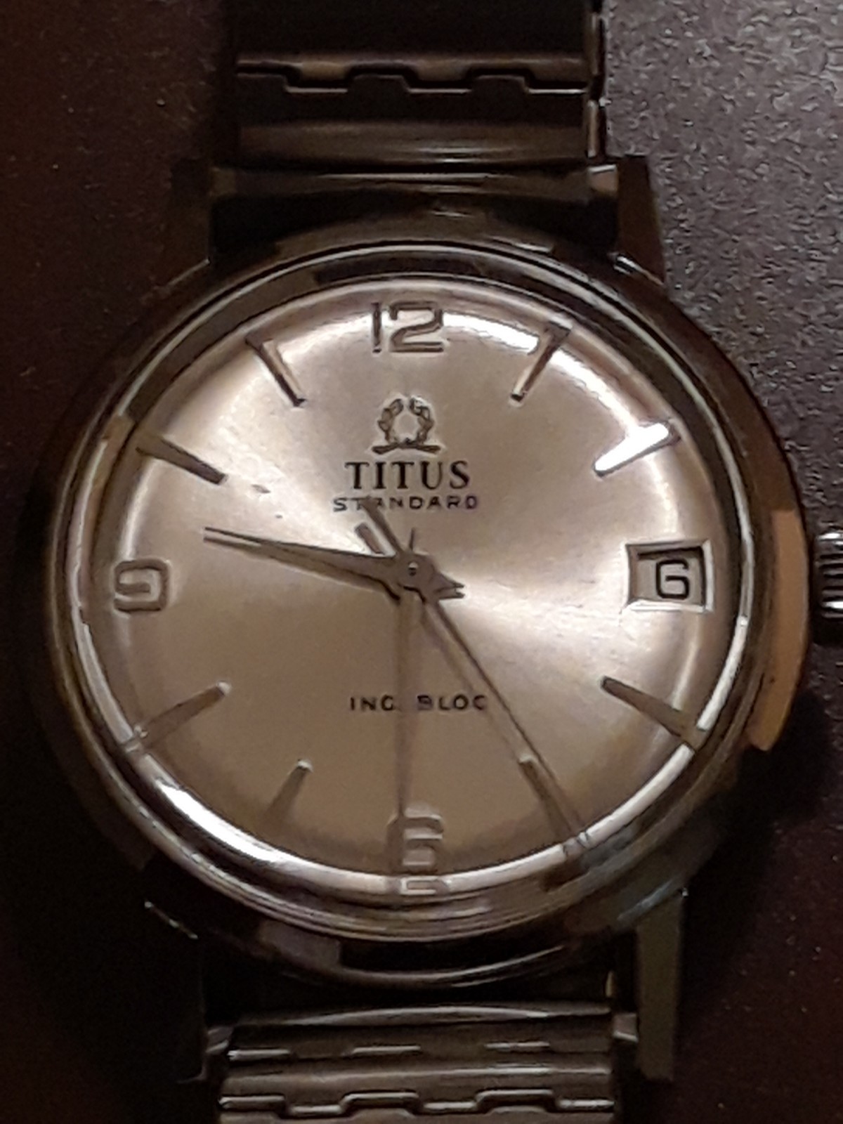 Solvil Titus standard geneve non magnetic waterproof incabloc stainless ...