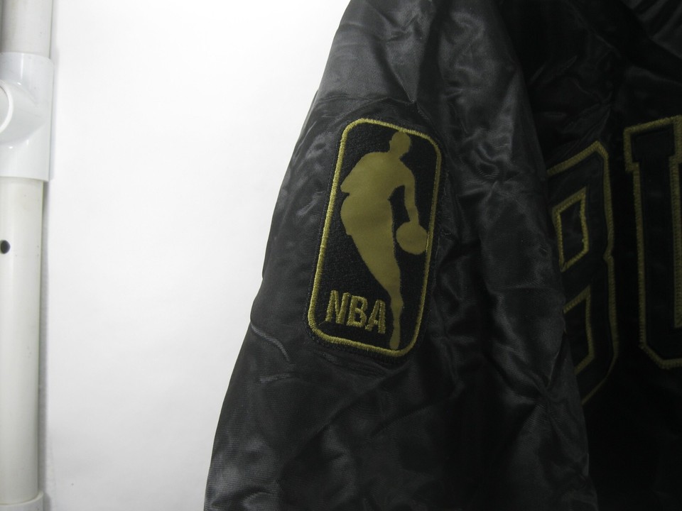 RARE🔥 Starter black label NBA Chicago Bulls BLACK Jacket MEN SIZE L | eBay