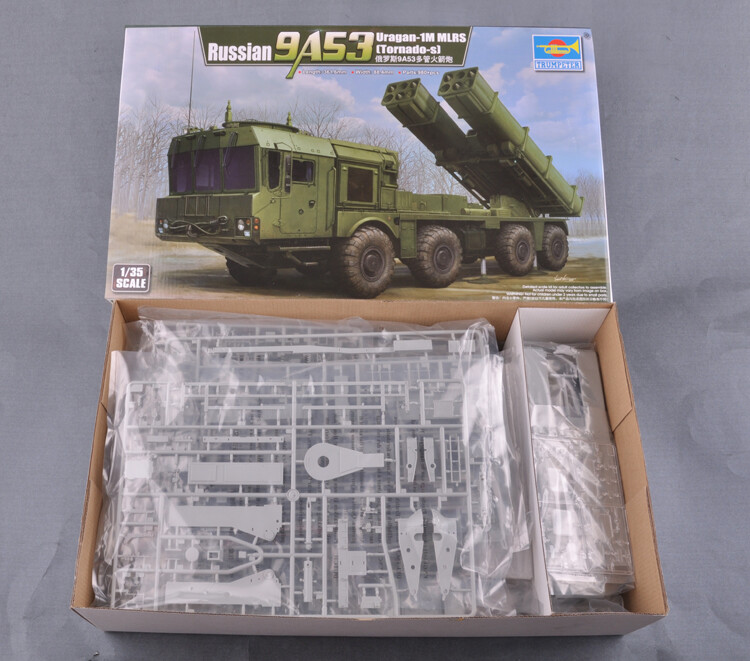 TRUMPETER 01068 1/35 SCALE RUSSIAN 9A53 Uragan-1M MLRS(Tornado-s) TANK ...
