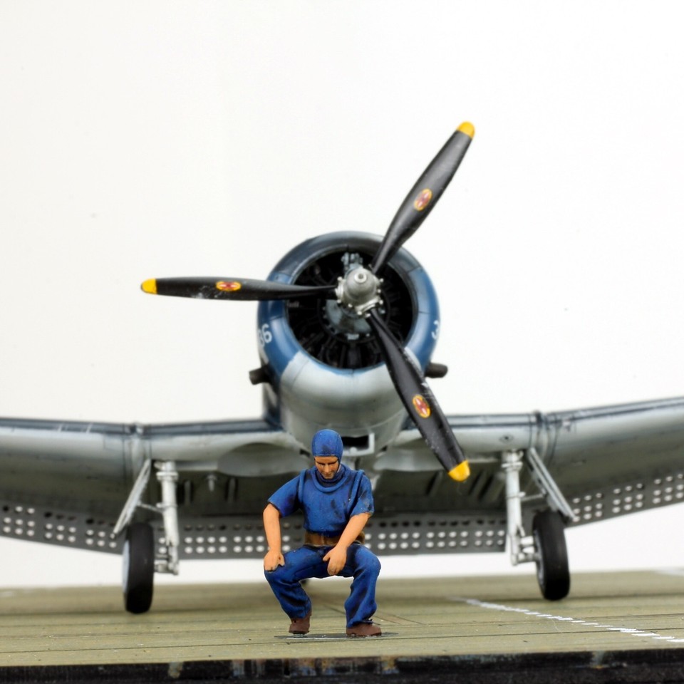 PreSale ProPainted Set 03 1:48 US Navy Blue deck crews WW2 (No Aircraft ...