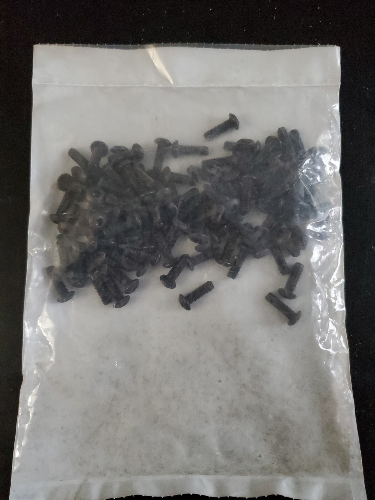 #10-32 x 5/8" ASTM F835 Hex Drive Black Oxide Finish Alloy Steel Button ...