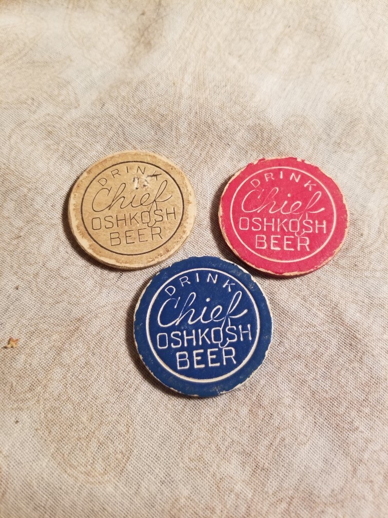 Vintage Chief Oshkosh Beer Token Poker Chip Lot | eBay