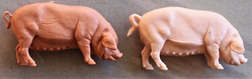 1/32 FERME BRITAINS lot de 2 COCHONS TRUIE 1971 PLASTIQUE.coloris ...