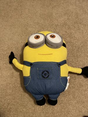 DESPICABLE ME THE ONE AND ONLY MINIONS CUDDLE PILLOW DAVE TWO EYES | eBay