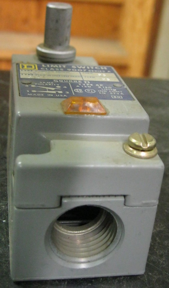 Square D C54B2 Limit Switch Form P5 Series A | eBay