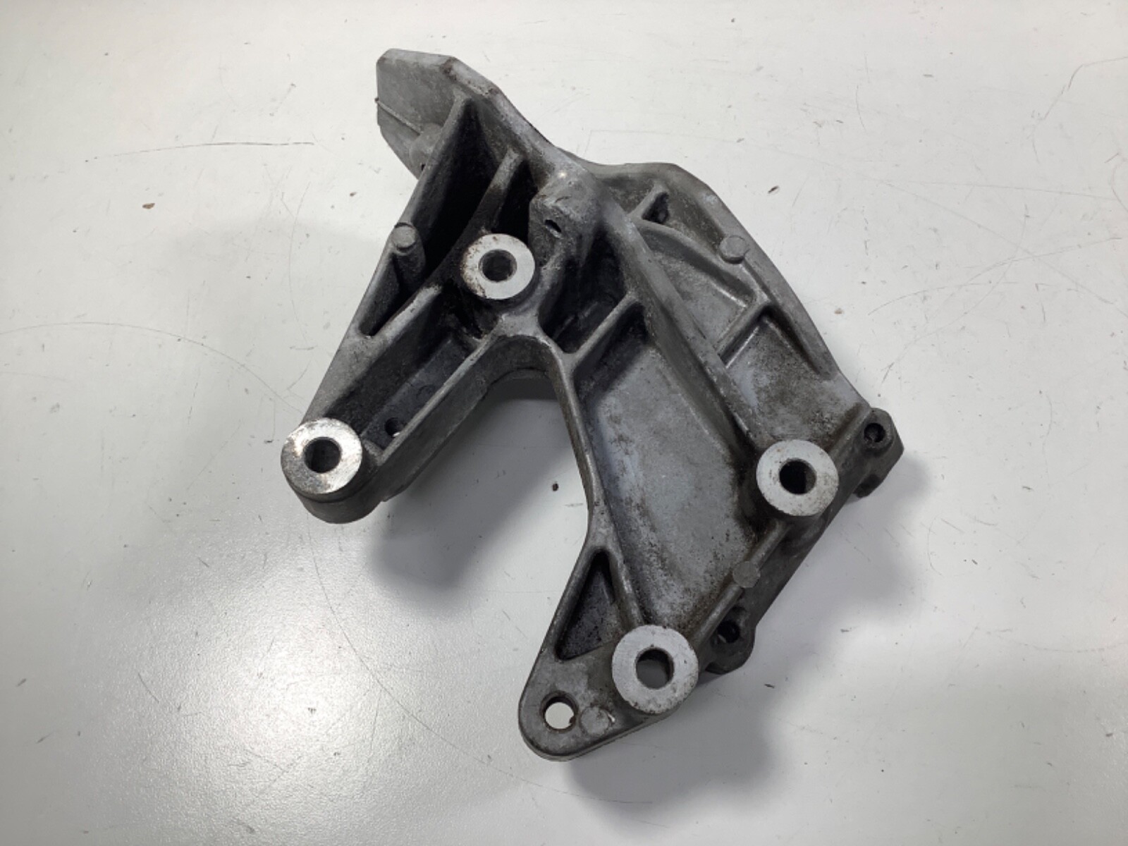 11-17 Honda Odyssey Pilot Ridgeline Compressor Bracket 38930-RV0-A00 ...