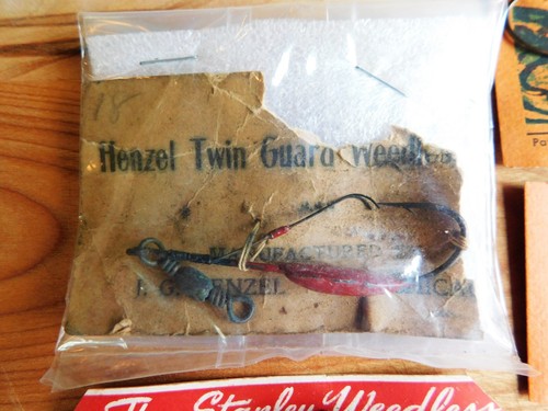 Rare Lot of 12 Vintage Live Bait Holders & Spinner Lures Heddon Gremlin ...