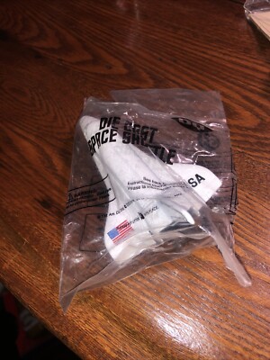 NEW! Dairy Queen 2000 SPACE SHUTTLE Exploration Spacecraft DIECAST TOY ...