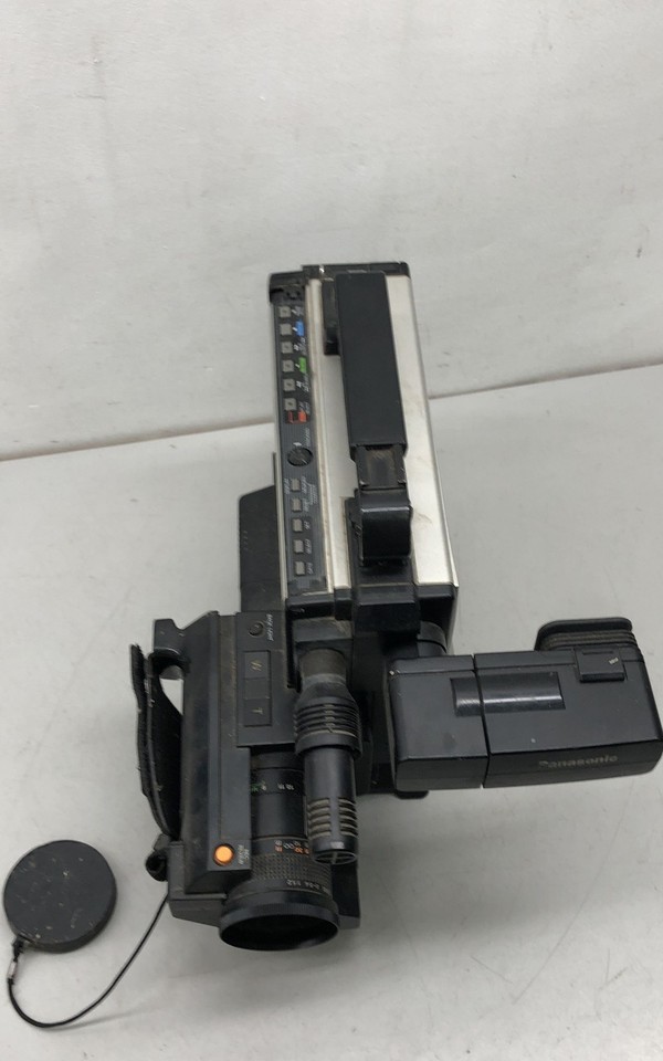 Vintage 1986 Panasonic OmniMovie VHS Camcorder Auto Focus Newvicon ...