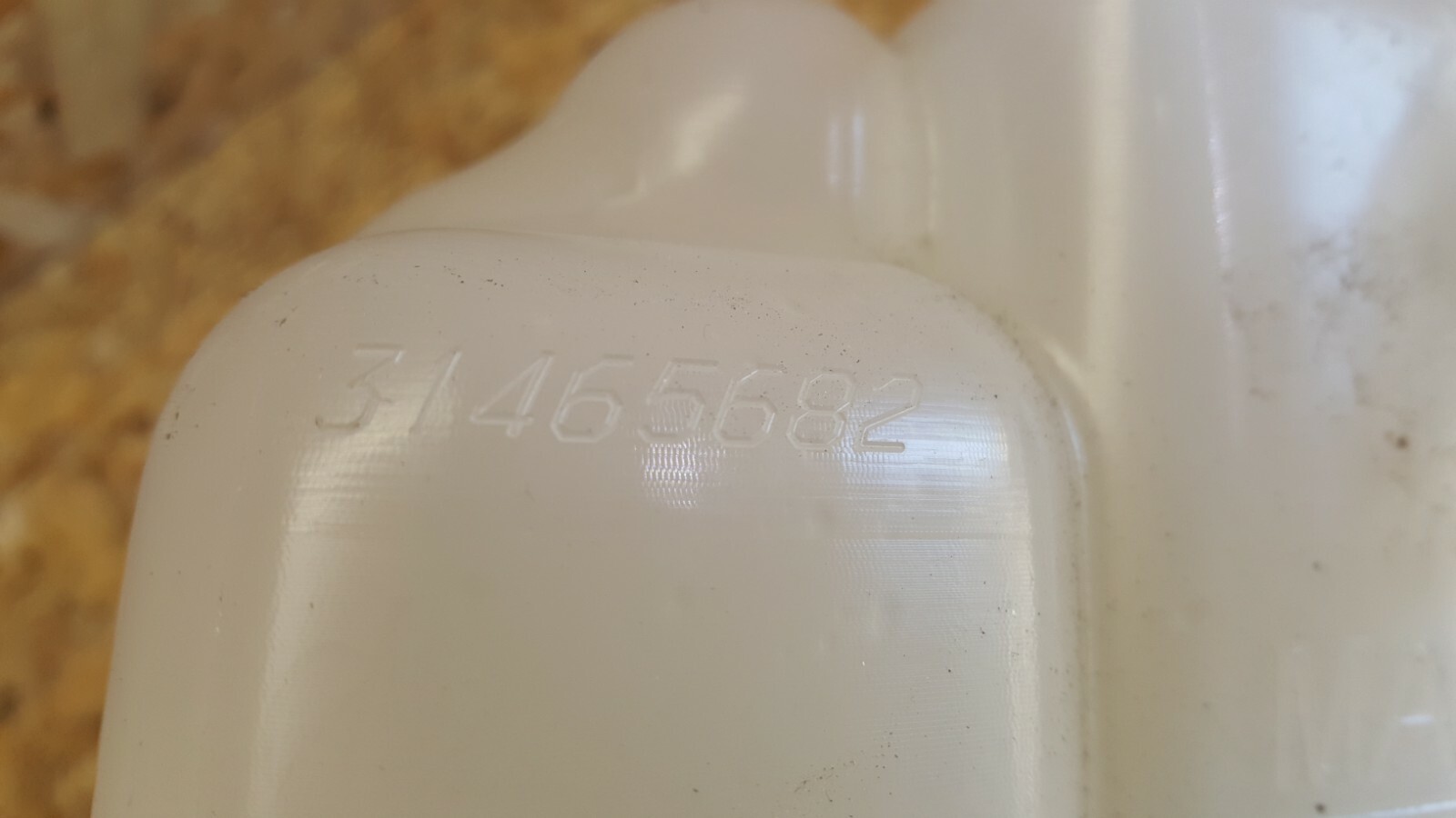 Volvo V90 S60 XC90 2016-2020 Water Coolant Expansion Tank Reservoir ...