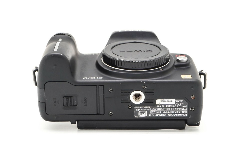 Panasonic LUMIX DMC-GH1 12.1MP M4/3 Mount Digital Camera Body | eBay