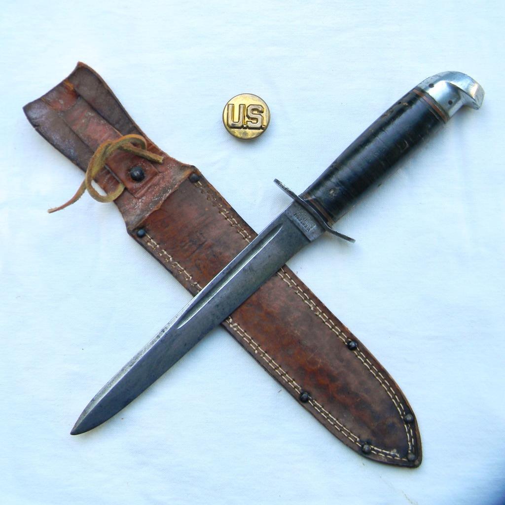 WW2 USA Western L77 Commando American fighting knife, orig scabbard ...