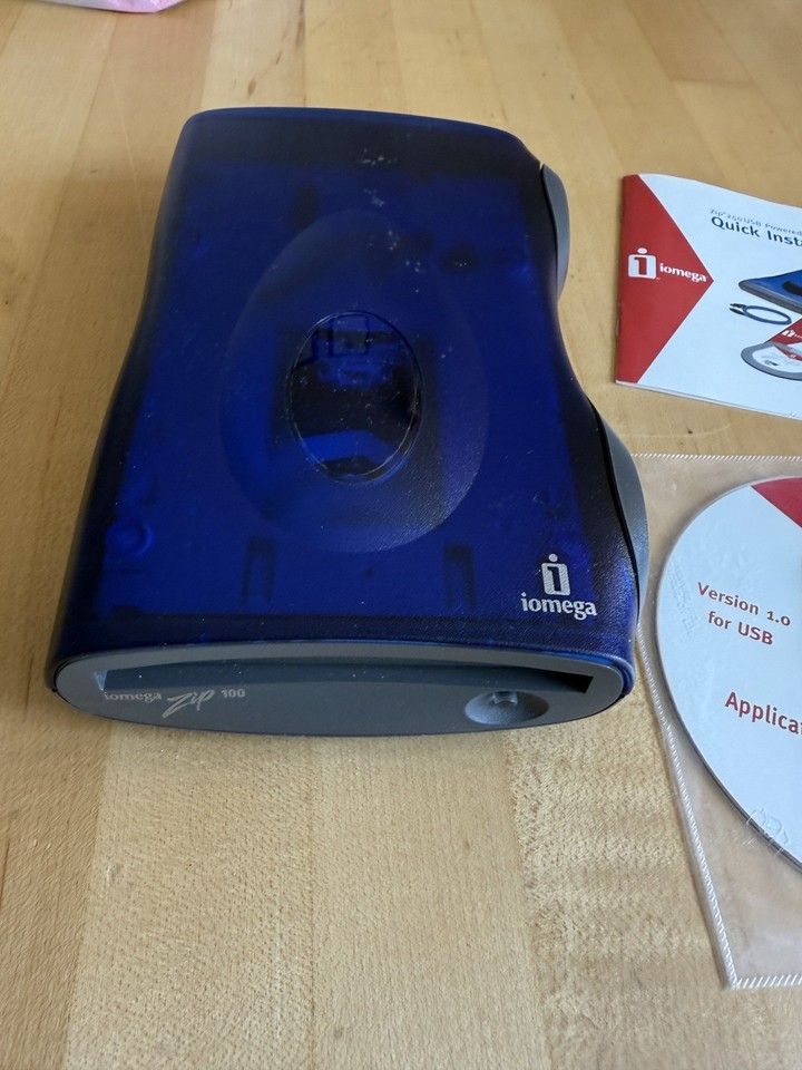 Iomega Zip 100 USB Powered External Disk Drive Model Z100USBNC *Estate ...