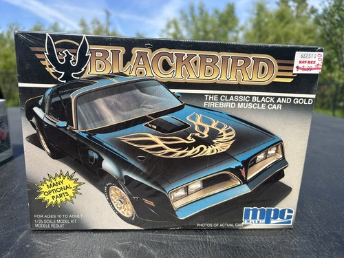VTG MPC Pontiac Trans-AM BlackBird 1/25 Scale Sealed Plastic Model Car ...