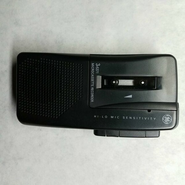 GE Microcassette Tape Recorder 3-5371a Hi-lo Mic Sensitivity W/4 Tapes ...