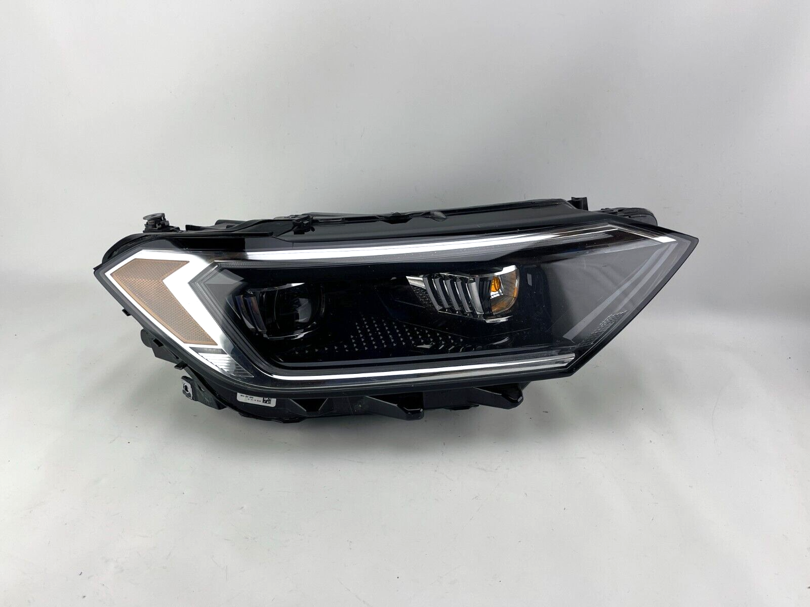 2019 2020 2021 VOLKSWAGEN JETTA HEADLIGHT RIGHT SIDE LED PROJECTOR ...