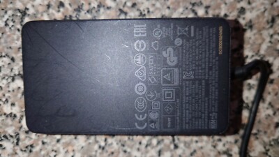Microsoft Surface Pro 65W AC Adapter Black 15V-4.0A,5v-1A Model 1706 ...