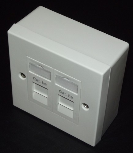 PACK 4x Cat5e UTP RJ45 DOUBLE Socket Face Plate & Backbox Ethernet Data ...