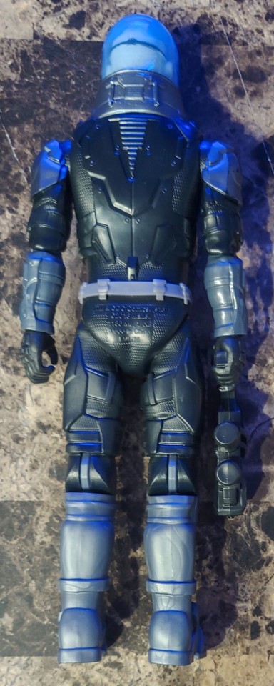 Mr. Freeze & Blaster Gun 12 Inch Action Figure Batman Missions True ...