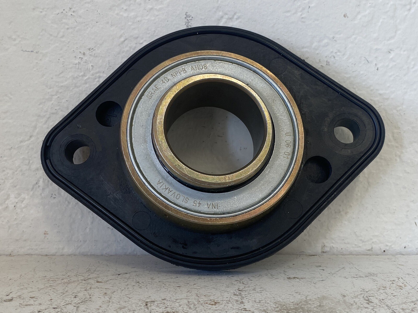 INA GRAE 40 NPPB Bearing AH08 New With Two Bolt Flange | eBay