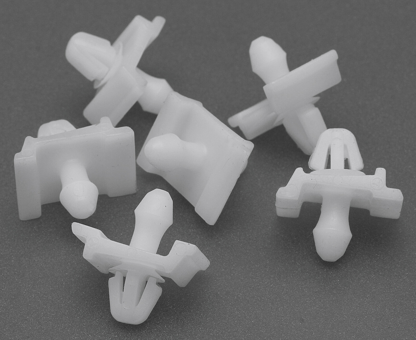 20 x Klammern Beplankung Halter Clips für Mercedes W124 C124 Coupe A124 ...