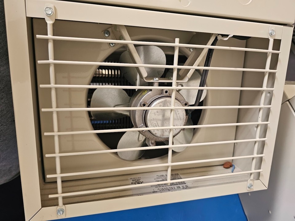 Marley Berko Mod UH524TAC Horizontal Unit Heater 240 Vac. 1Hp | eBay