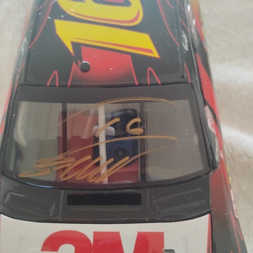 Greg Biffle #16 3M Fusion AUTOGRAPH IN PERSEON SIGNED 1/24 Diecast 2011 ...