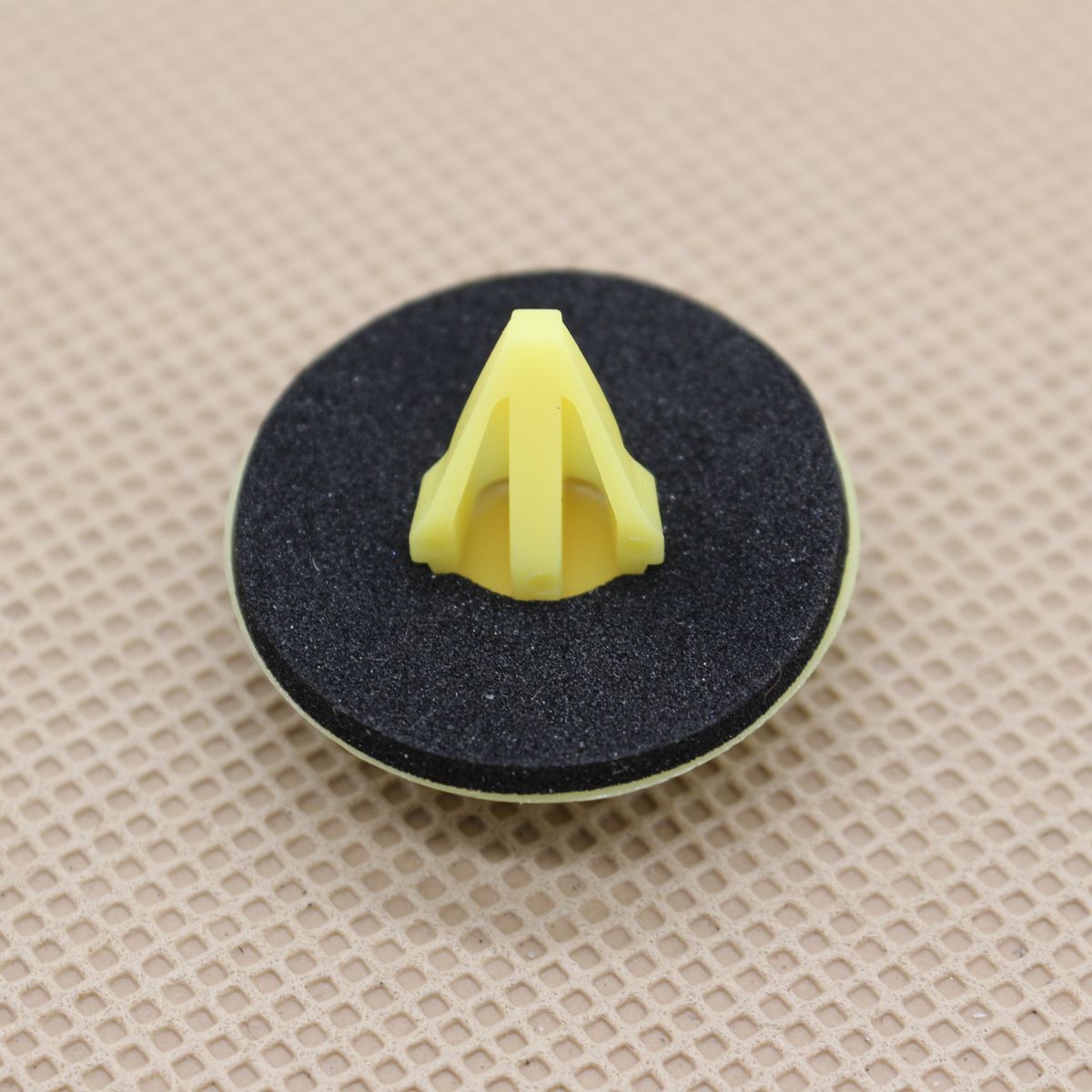 40X For Mazda KB8A-51-SJ3 Lower moulding Clip & Spoiler Retainer | eBay