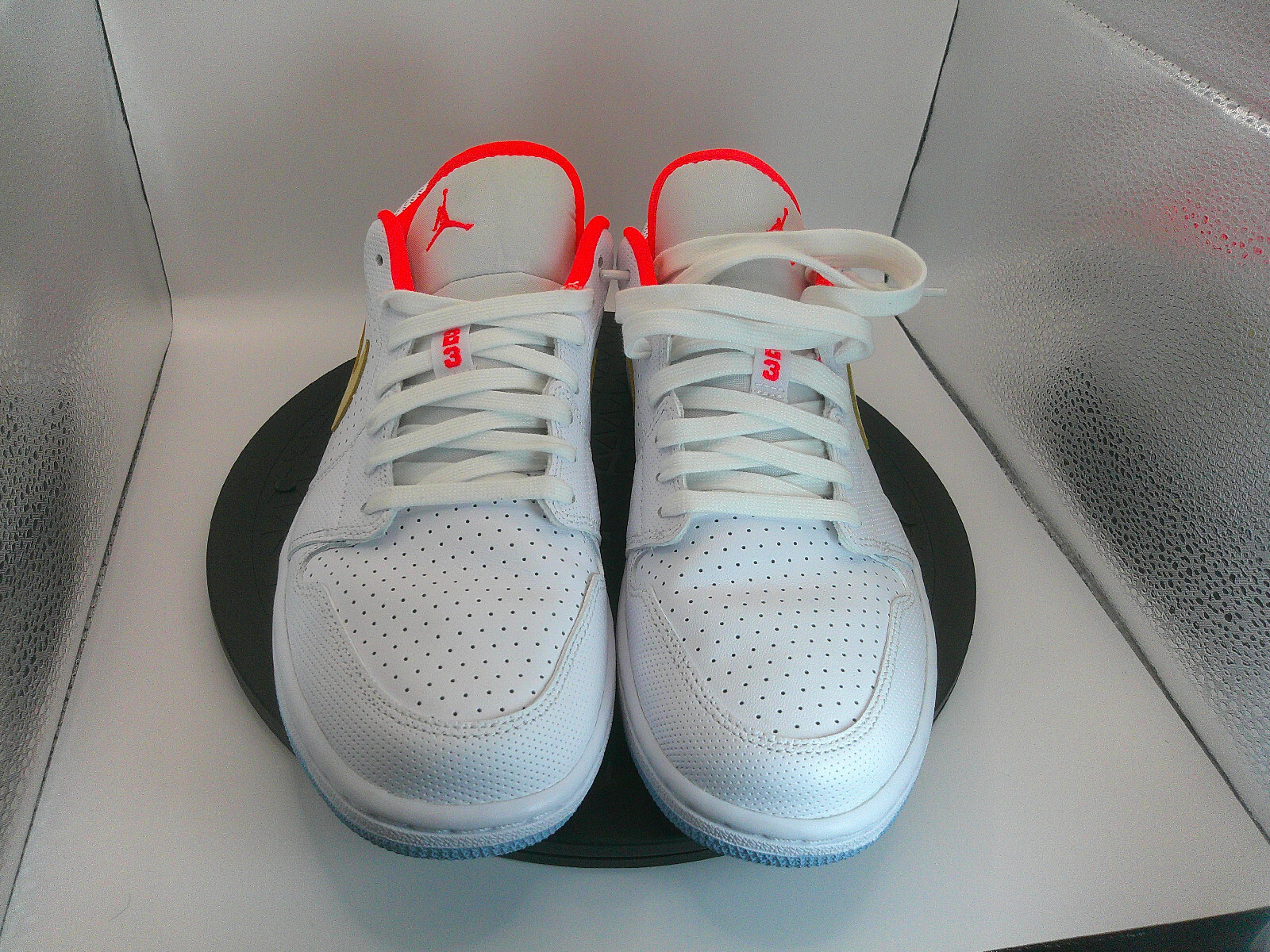 Air Jordan 1 Low SE White Sesame Flash Women's Preown… - Gem