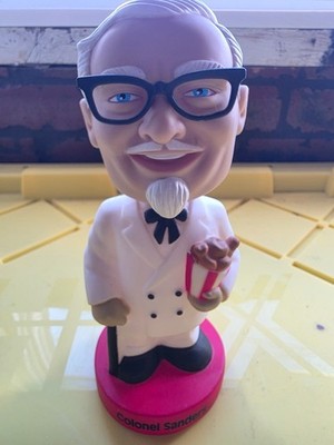 2001 Funko Wacky Wobbler Colonel Sanders Bobblehead KFC Advertising ...