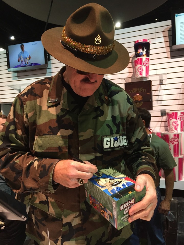 SDCC 2015 HASBRO Exclusive G I JOE SGT SLAUGHTER Robert Remus Autograph ...