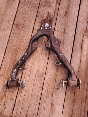 Genuine GM Front Passenger Side Lower Control Arm 84973285 | eBay