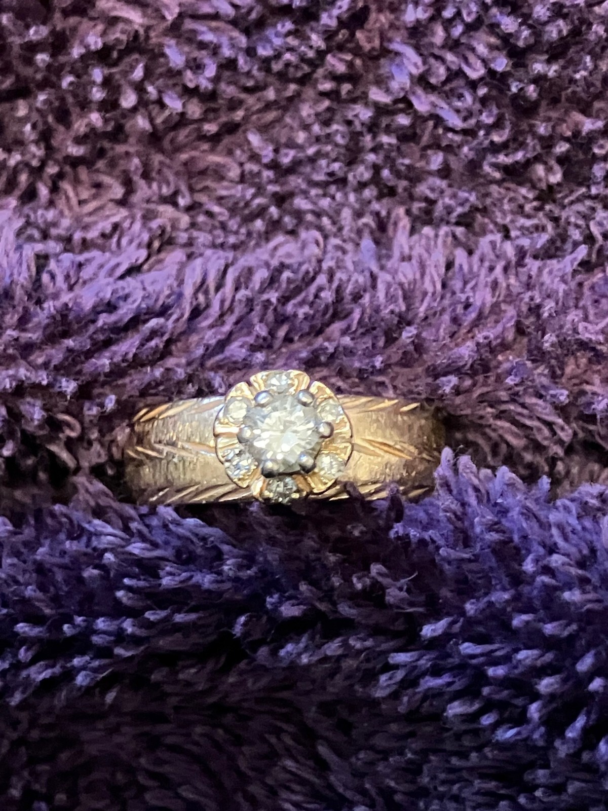 8k yellow gold diamond ring (size 6) | eBay