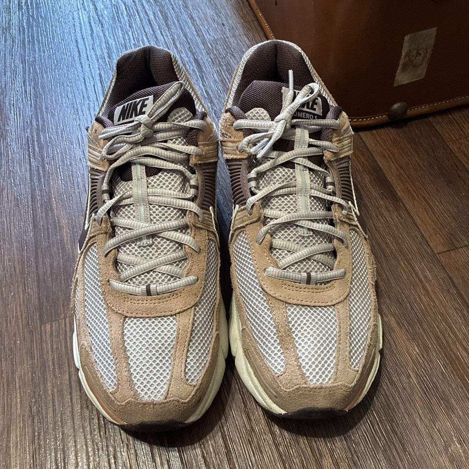 Nike Zoom Vomero 5 Men’s Size 12 Dusted Clay/Earth Argile Poudree/Terre ...