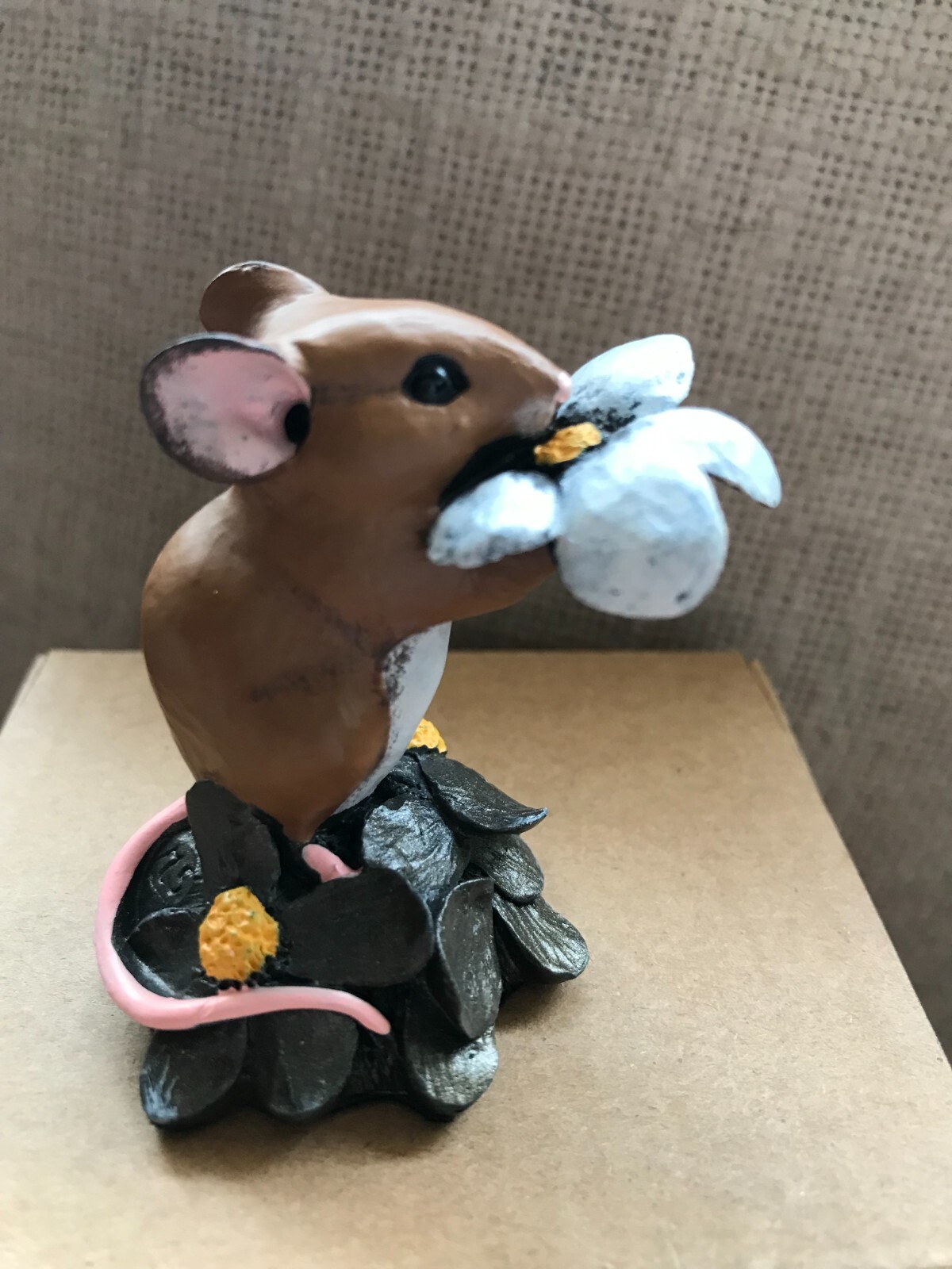 Richard Cooper Studio Mouse with Daisy | eBay