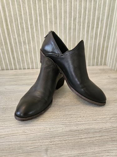 Frye Carson Shootie Women's Black Leather Ankle Booties Back Zip Shoes ...