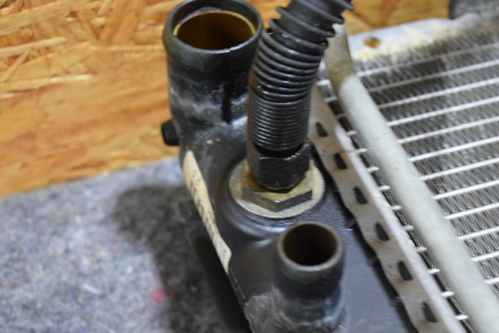 Mercedes W124 E Klasse M111 E200 E220 Kühler Wasserkühler Motorkühler ...