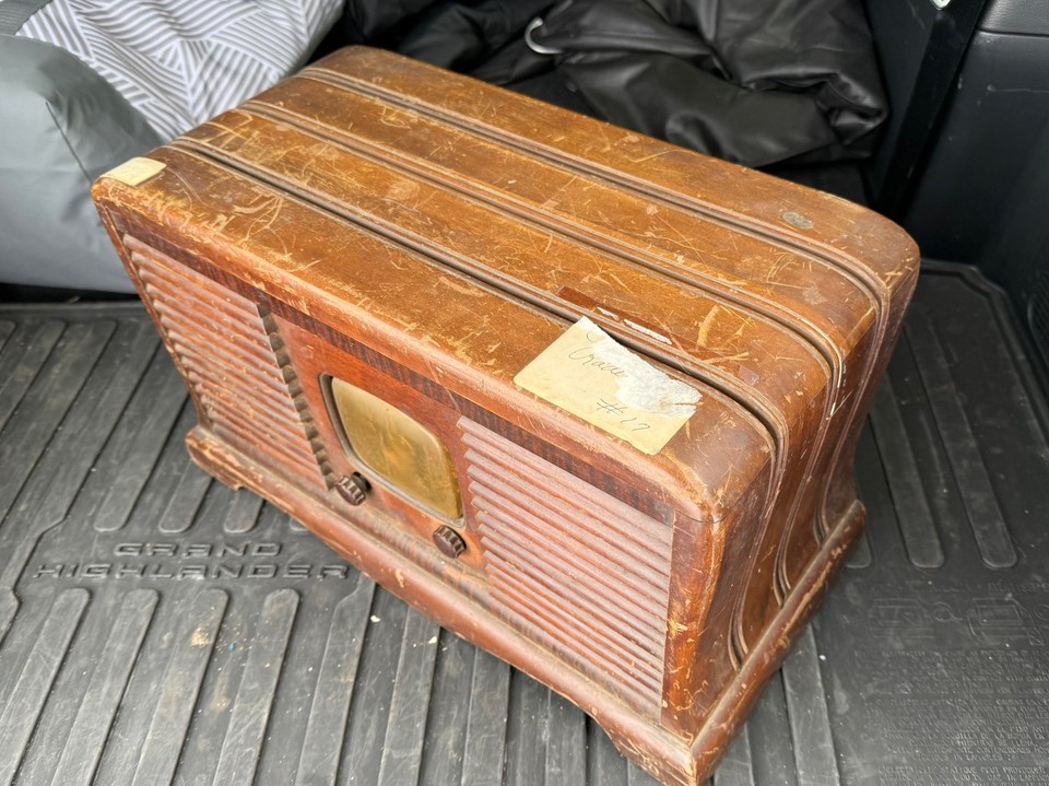 Antique Vintage radio with tubes, free shipping estate sale find | eBay
