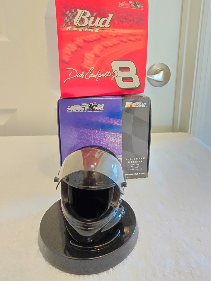 NEW Dale Earnhardt Jr 8 Budweiser Helmet 2002 Action 1:4 Part 102511 ...