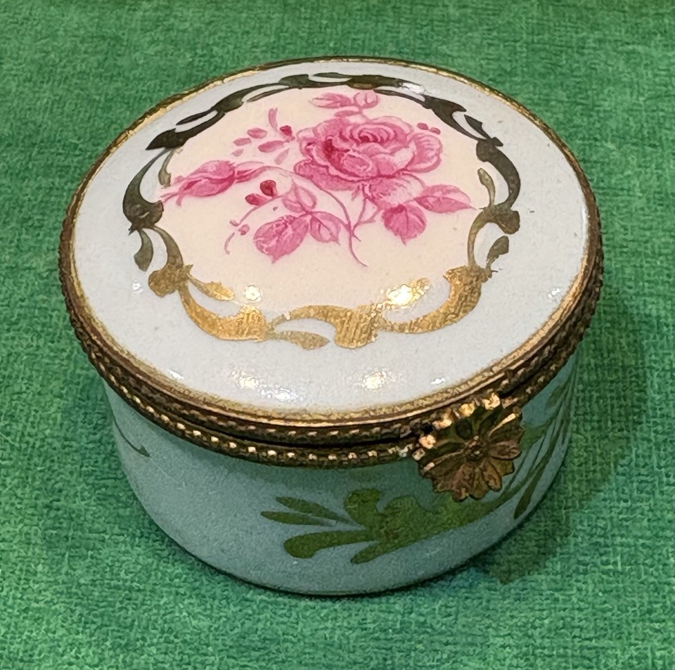 Vintage Limoges France Hand Painted Porcelain Trinket/Pill Box | eBay